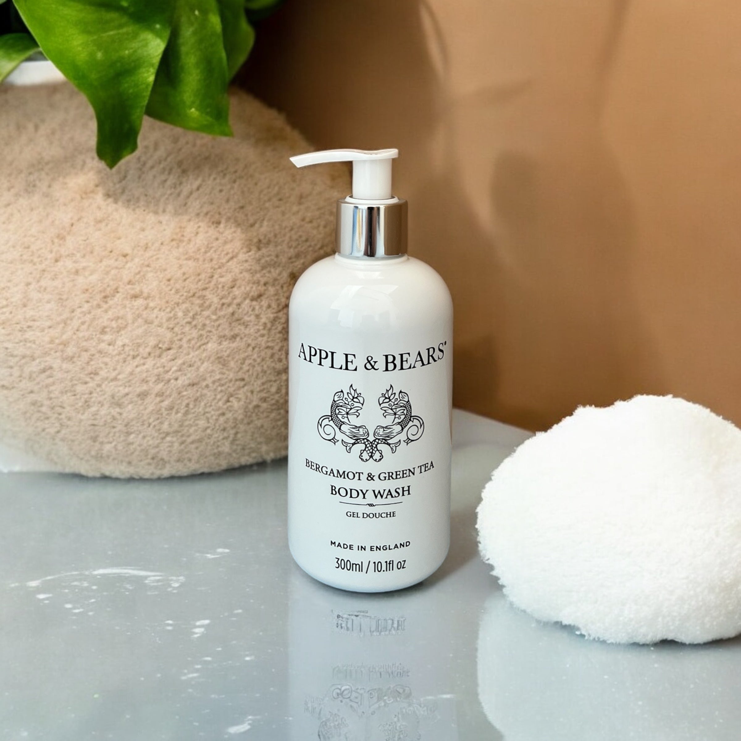 Upgrade Your Grooming Routine with A Luxury Body Wash – Apple & Bears